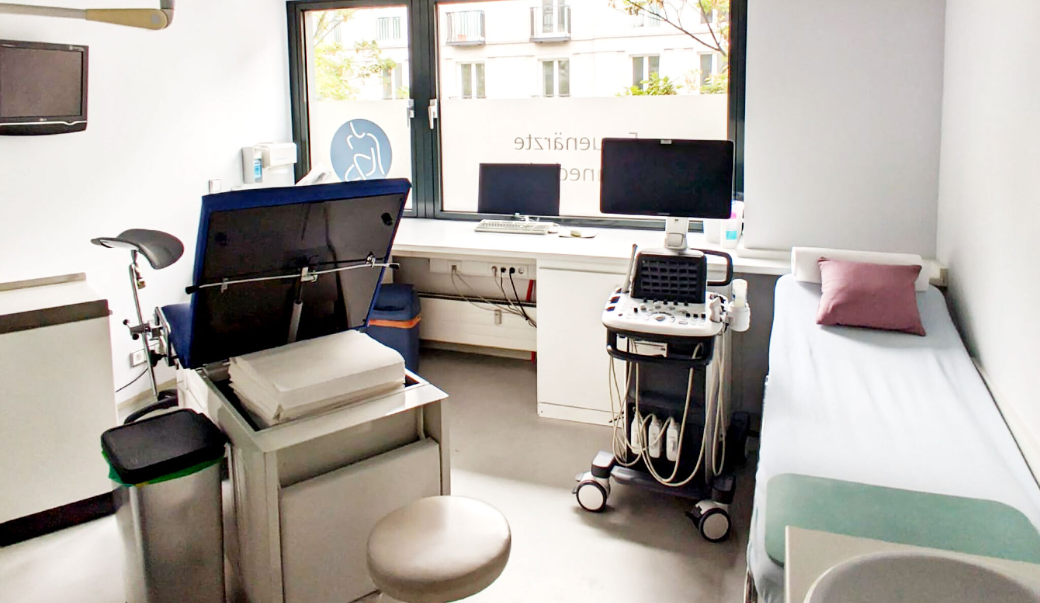 Frauenarzt in der Nähe – Am Kennedydamm in Düsseldorf